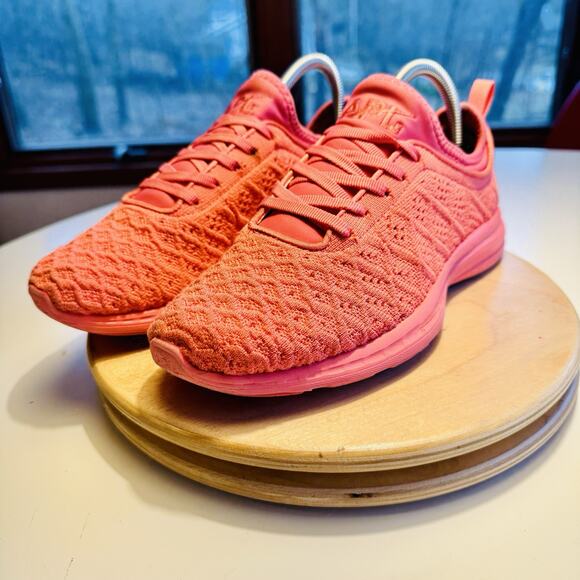 APL | Shoes | Apl Techloom Phantom Neon Pink Sneakers Running Shoes ...